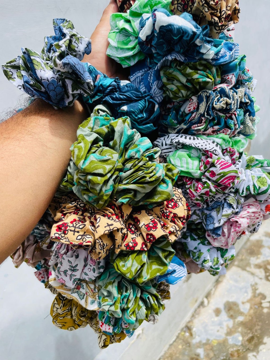 Retro Floral Cotton Hair Scrunchies, Handmade Boho Hair Tie Set - Etsy