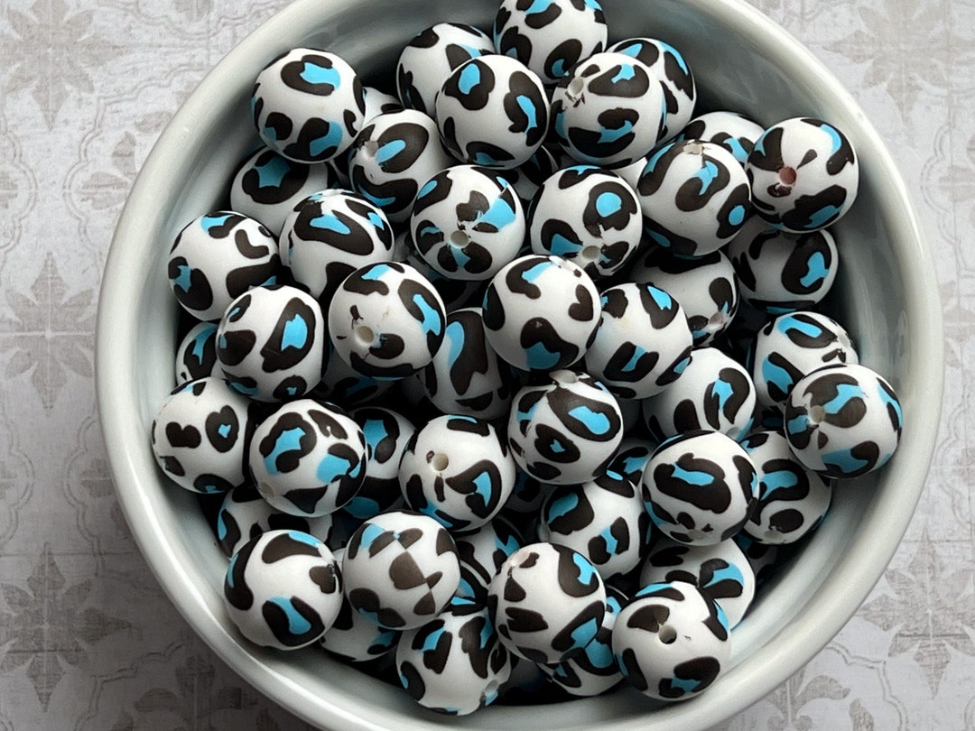 15MM Large Print Blue Cheetah Silicone Bead, Blue & White Cheetah Print ...