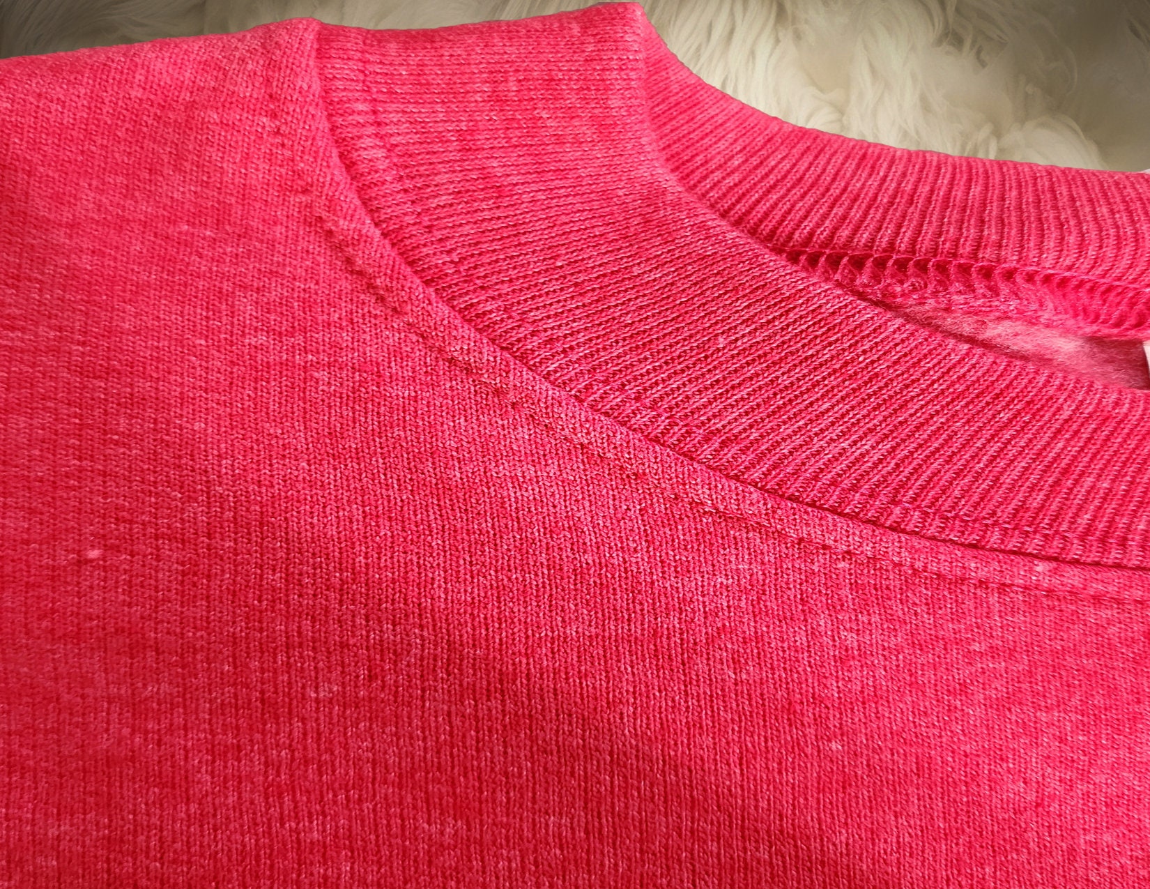 Virgen De Guadalupe Sweatshirt for Her, Red Heather Woman Sweatshirt - Etsy