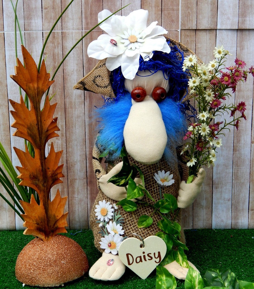 Woodland Troll "daisy" Daisy is a Female Beardless Woodland Troll ...