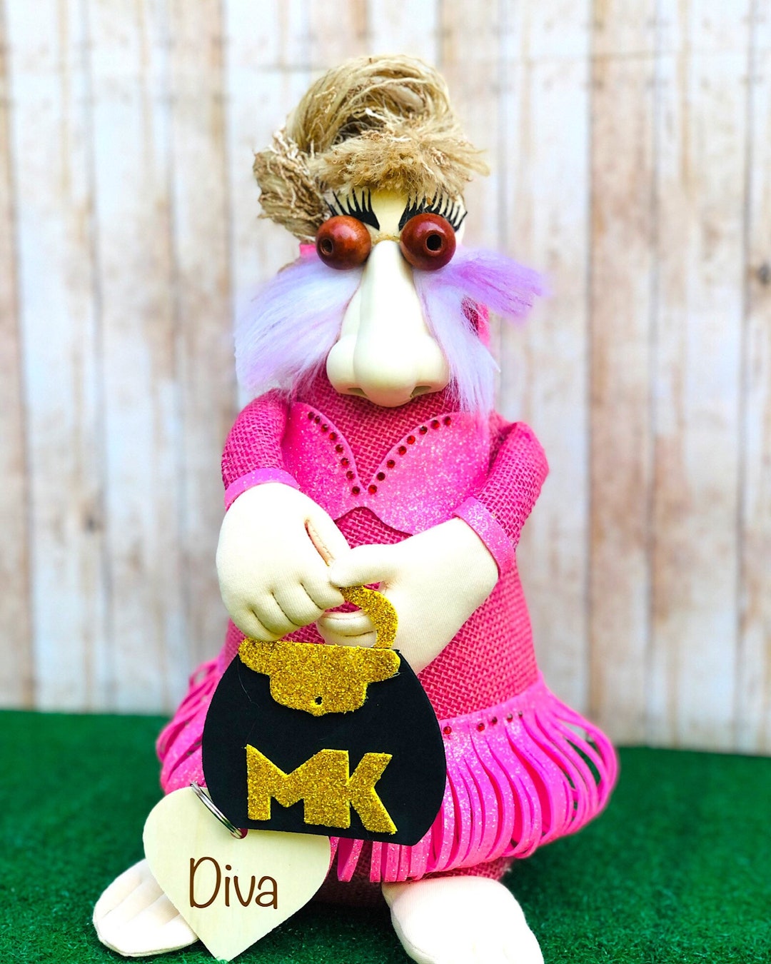Woodland Troll "diva” is a Female Woodland Troll, Diva is All Set for a ...