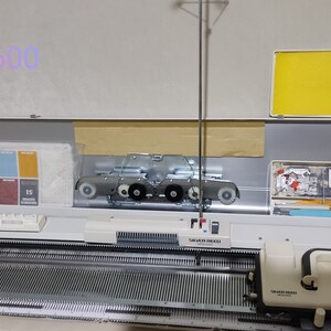 New SK600 (improved Versions of SK280) Standard Gauge Knitting Machine ...