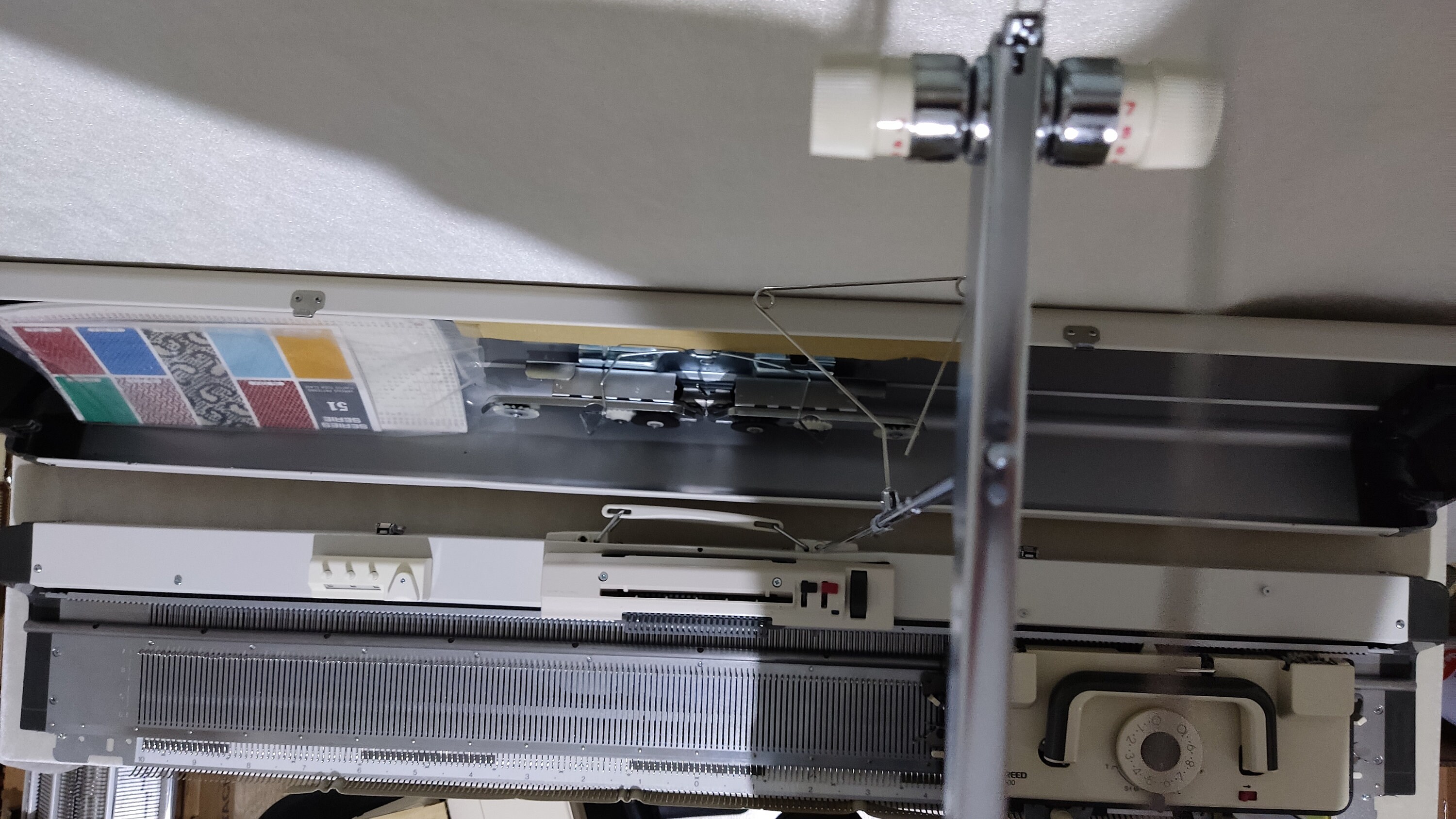 New SK600 (improved Versions of SK280) Standard Gauge Knitting Machine ...