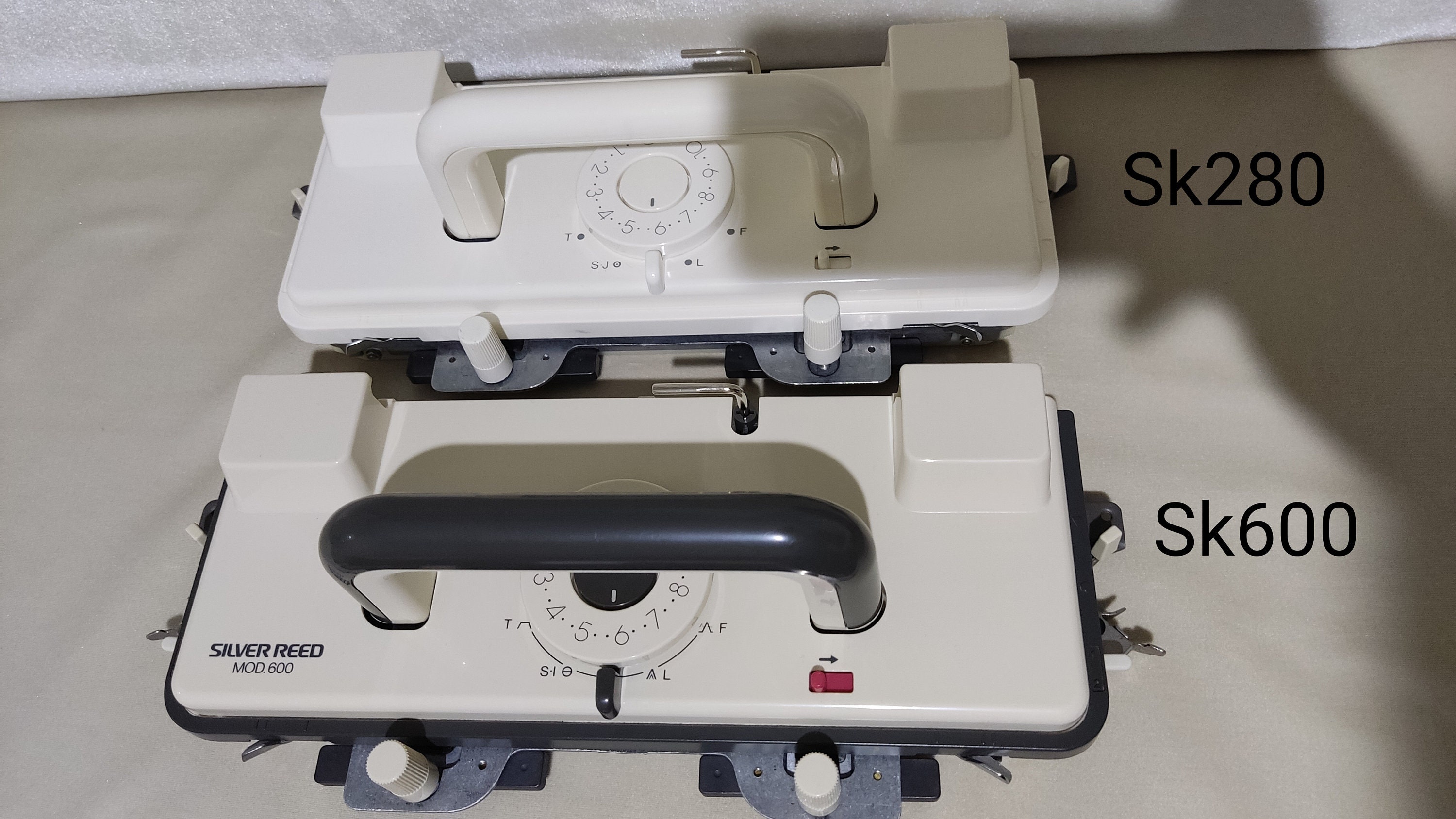 New SK600 improved Versions of SK280 Standard Gauge Knitting Machine - Etsy