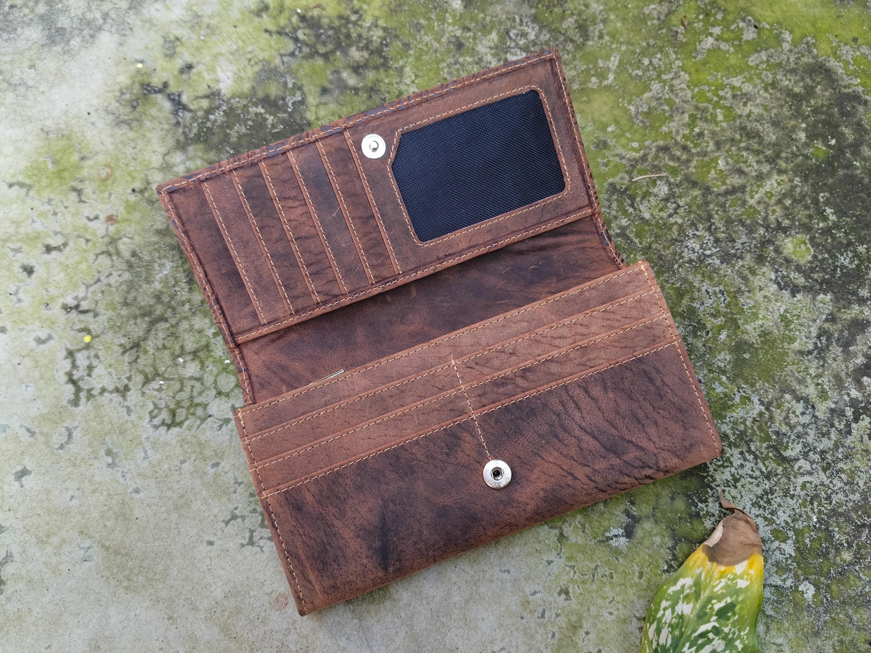Women's Wallet With RFID Protection and Embossing Leather Wallet ...