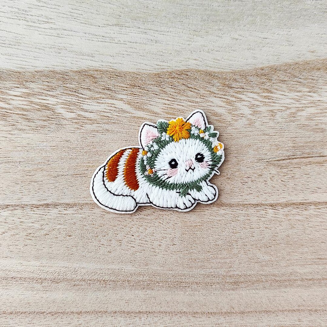 Cute Cat With Flower Scarf Iron on Patch, Embroidery Patch, Cute Kawaii ...