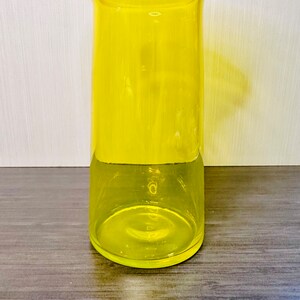Vintage MCM Bright Yellow Glass Crocus Bulb Vase - Etsy