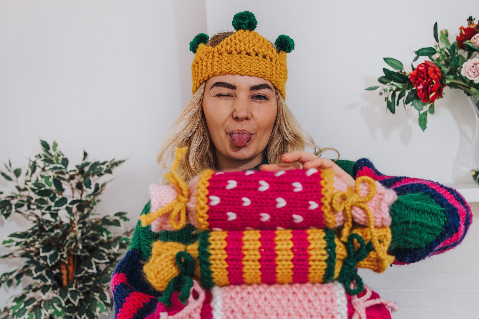 Christmas Cracker Bundle Knitting Pattern - Christmas Crackers ...