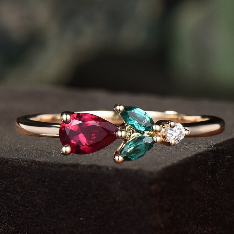 Ruby Emerald Ring - Etsy