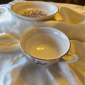 VINTAGE WARWICK MADE in Usa Cup and Saucer Floral Silver Trimmed Cup ...