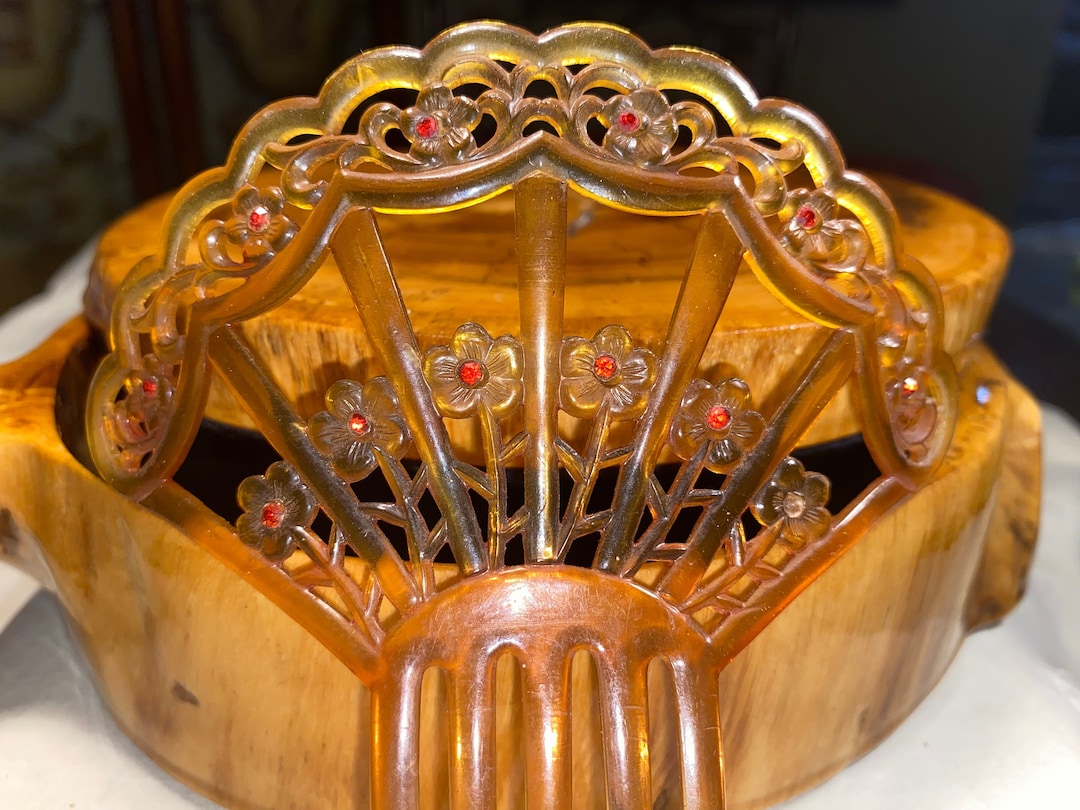 VINTAGE CELLULOID CARVED Rhinestone Hair Comb Celluloid Vintage Hair ...