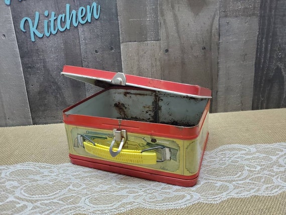 Early West "Indian Territory" Metal Lunch Box 1980's … - Gem