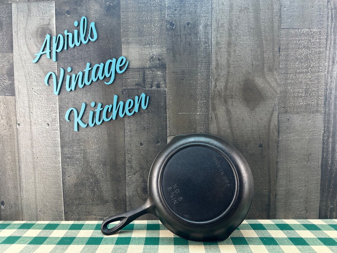 Birmingham Stove & Range Co. BSR Century Series 5 Cast Iron Skillet - Etsy
