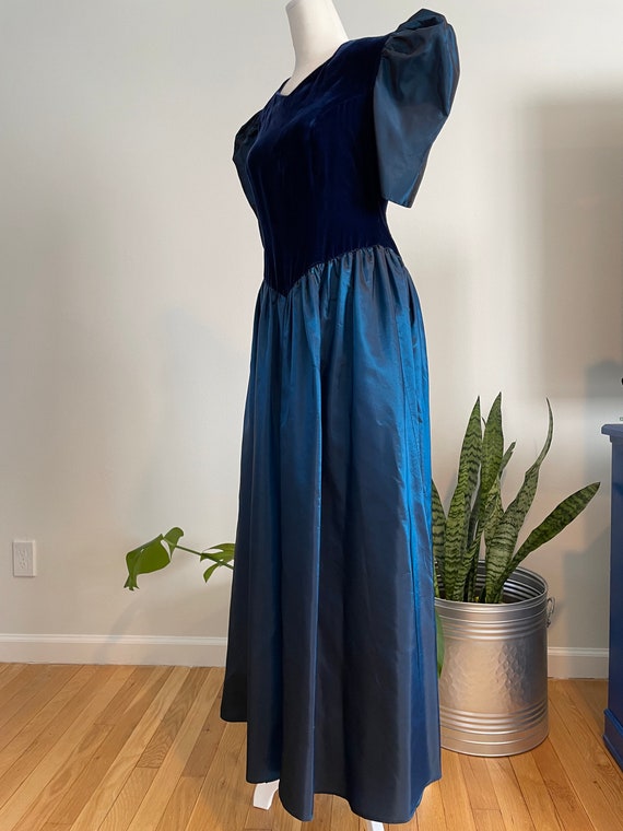 Vintage 80s Alexia Admor princess cut velvet & taffet… - Gem