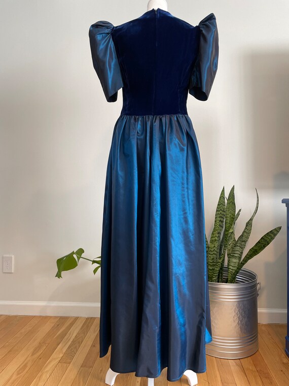 Vintage 80s Alexia Admor princess cut velvet & taffet… - Gem