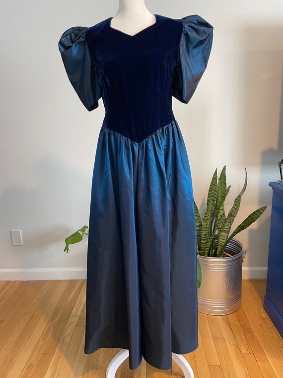 Vintage 80s Alexia Admor princess cut velvet & taffet… - Gem