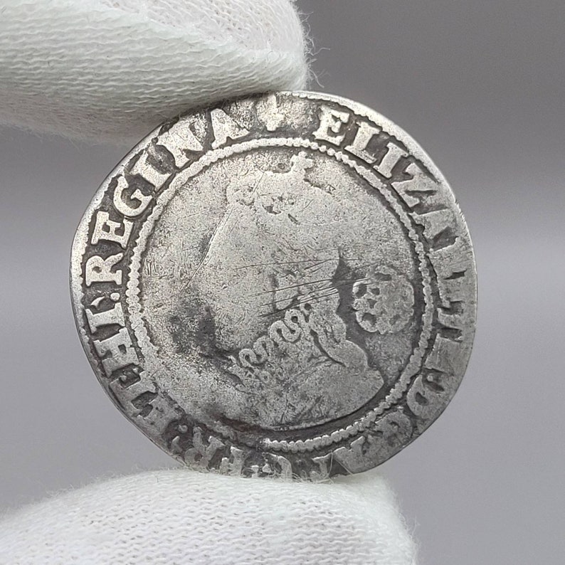 Genuine 1582 Elizabeth I Tudor Sixpence Hammered Silver - Etsy