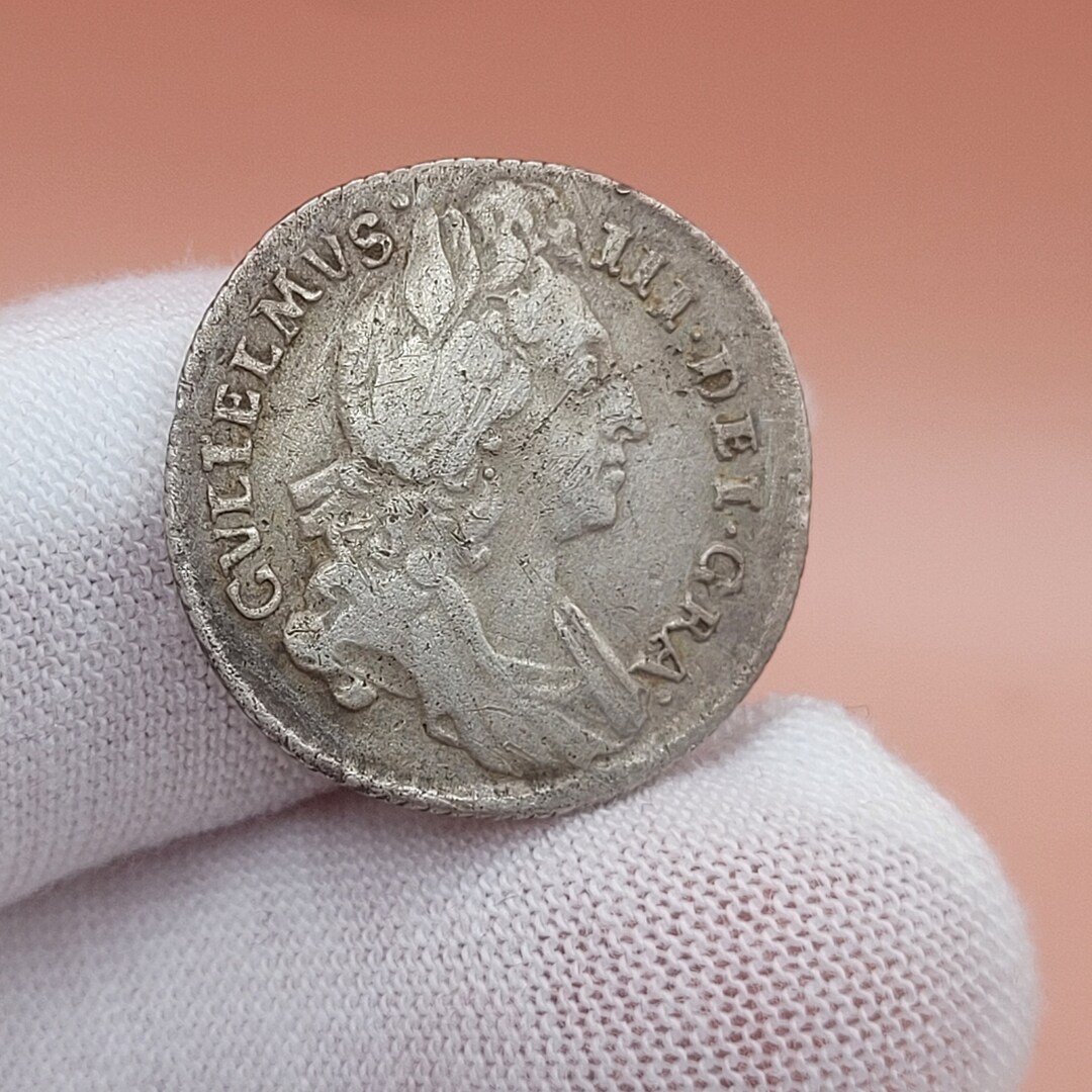 Genuine 1696 William III Silver Sixpence William of Orange Milled ...