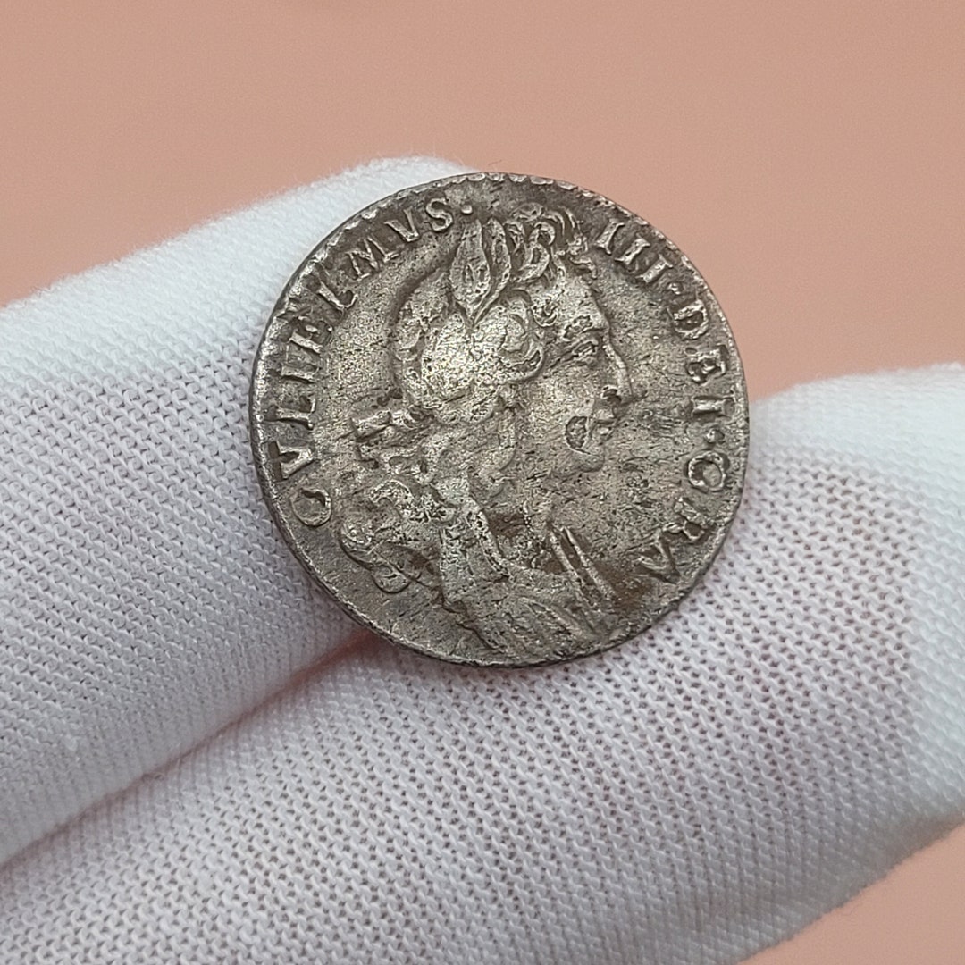 Genuine 1697 William III Silver Sixpence - William of Orange - Milled ...