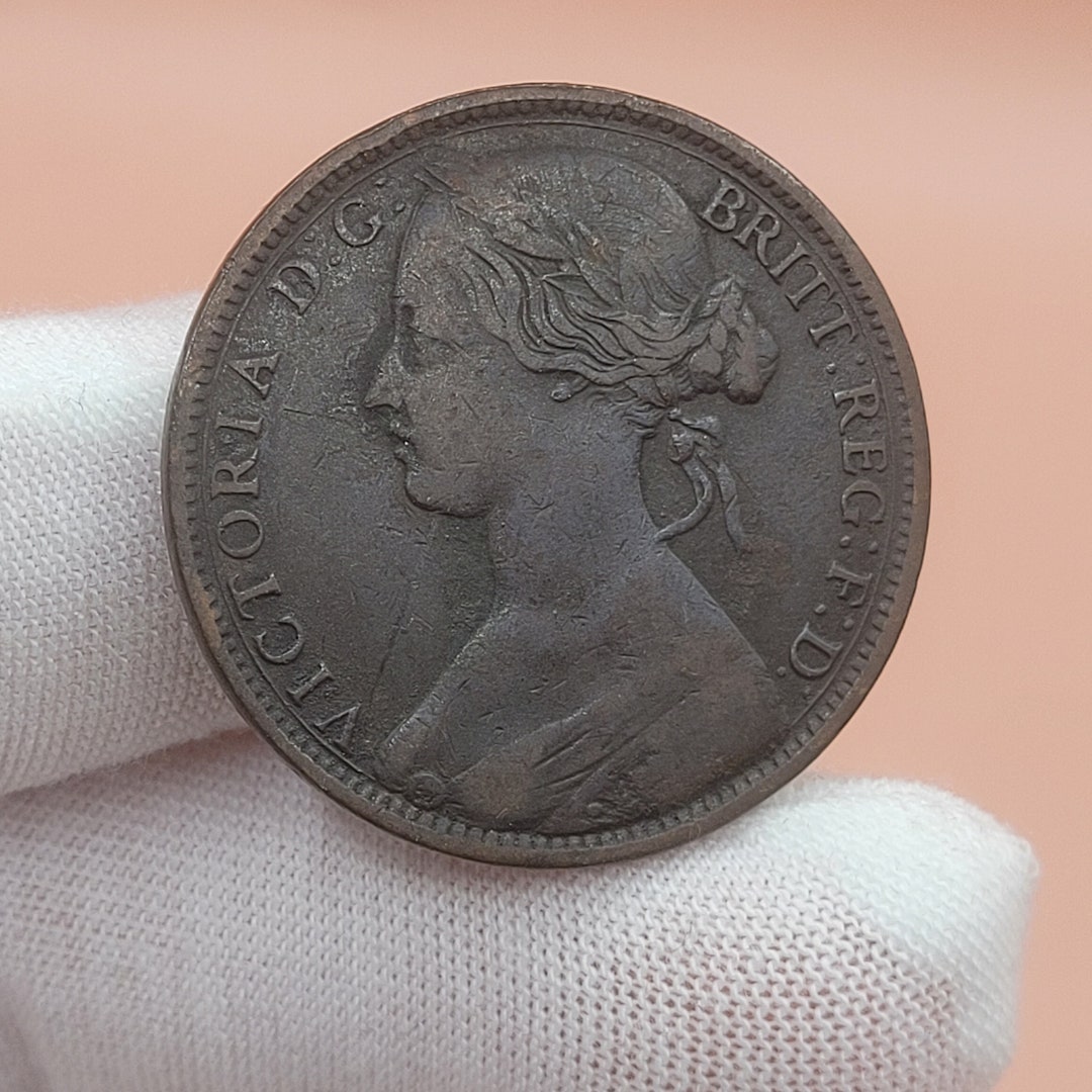 Genuine 1863 Victoria One Penny Bun Head - Etsy