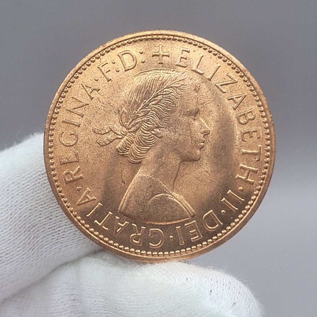 Genuine 1967 Great Britain - Elizabeth II One Penny - Uncirculared ...