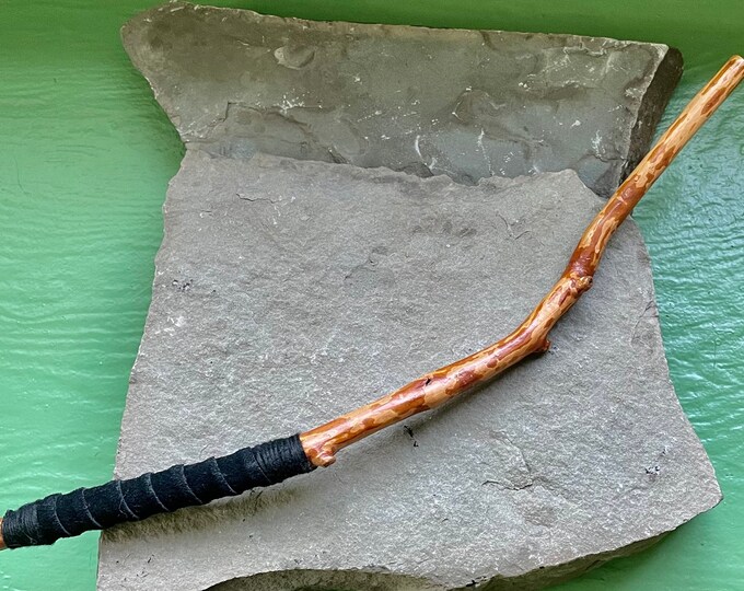 Swamp White Oak Rustic Ritual Wand – Pagan Altar Wand - Etsy