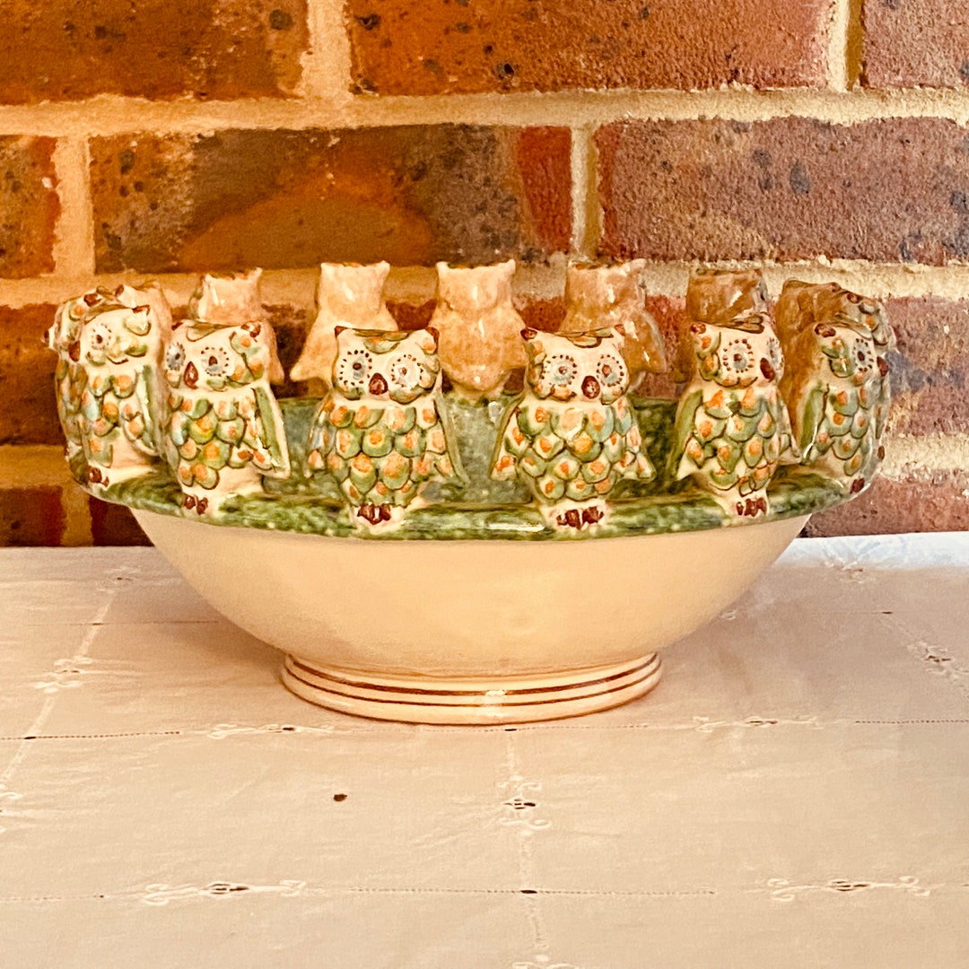 Round Ceramic Centrepiece Artisan Made in Italy Painted by - Etsy