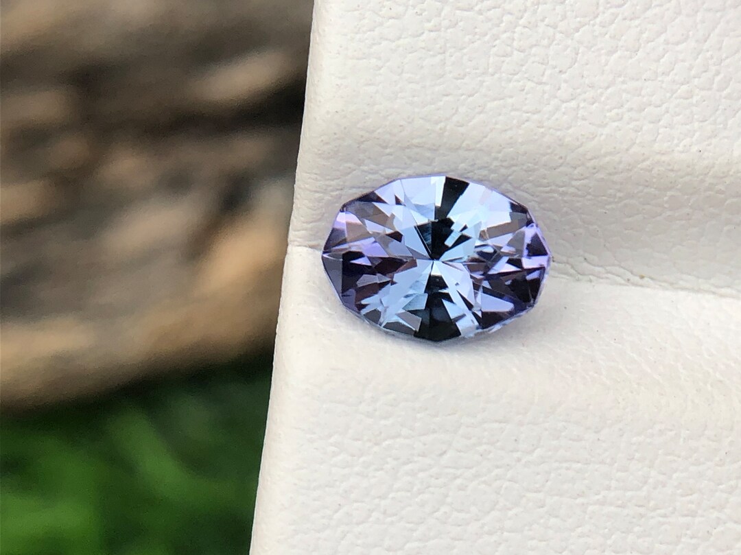 High Quality Mermaid Colour Natural Tanzanite Oval Precision Cut ...
