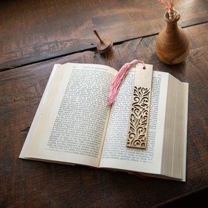 Bookmark different Models in Four Customizable Wood Species - Etsy