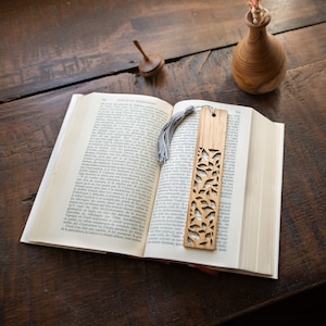 Bookmark different Models in Four Customizable Wood Species - Etsy