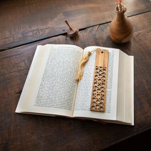 Bookmark different Models in Four Customizable Wood Species - Etsy