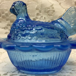 2pc Aqua Blue Glass Hen Chicken on Nest Basket Rooster Egg Chick Salt ...