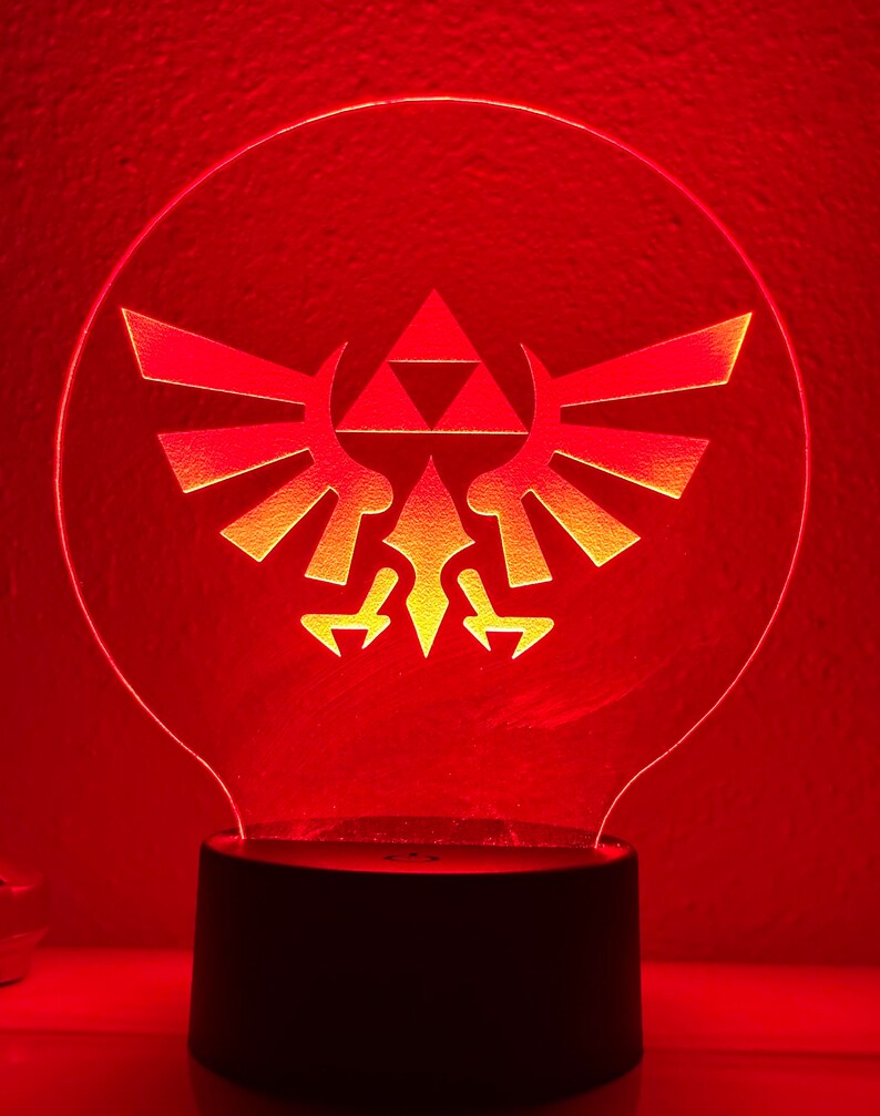 Hyrule Crest Zelda Tears of the Kingdom Inspired LED Light, Desk Lamp ...