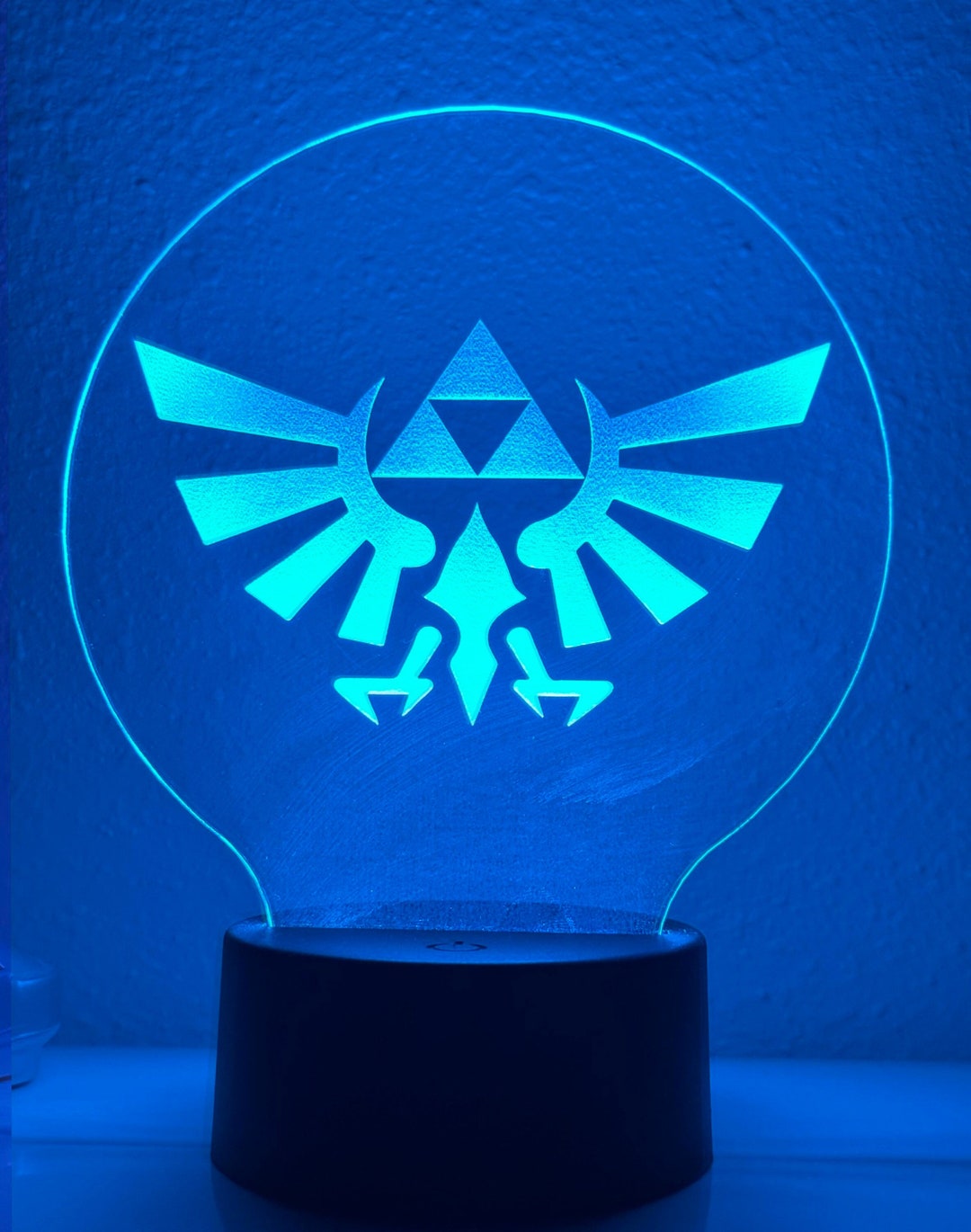 Hyrule Crest Zelda Tears of the Kingdom Inspired LED Light, Desk Lamp ...