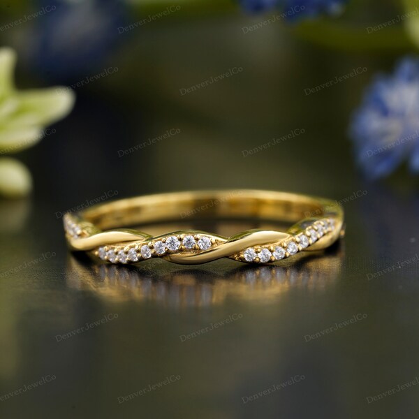 Twisted Wedding Band Women - Etsy