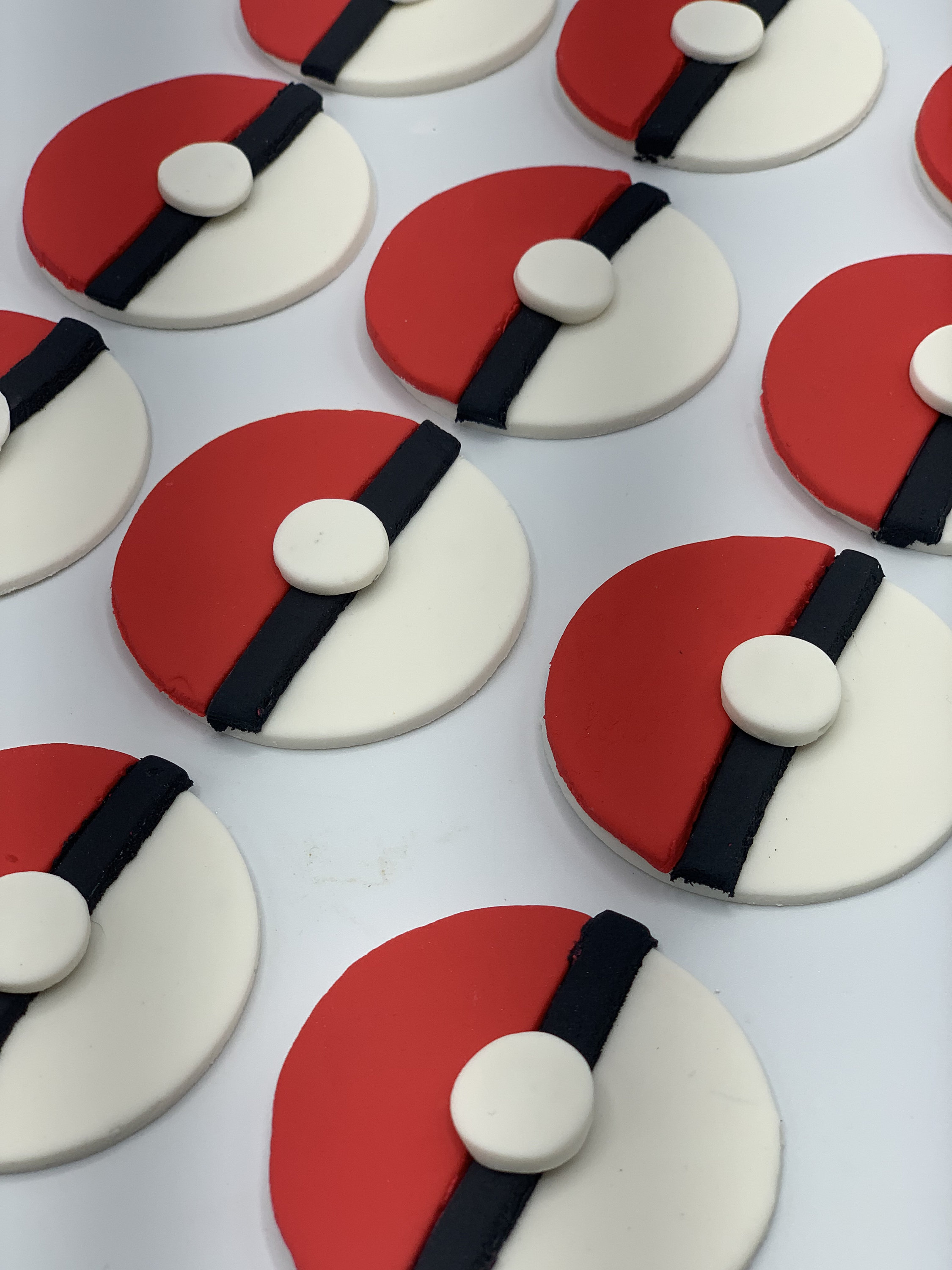 Pokémon Fondant Toppers, Pokémon Cupcake Toppers, Pokémon Birthday ...