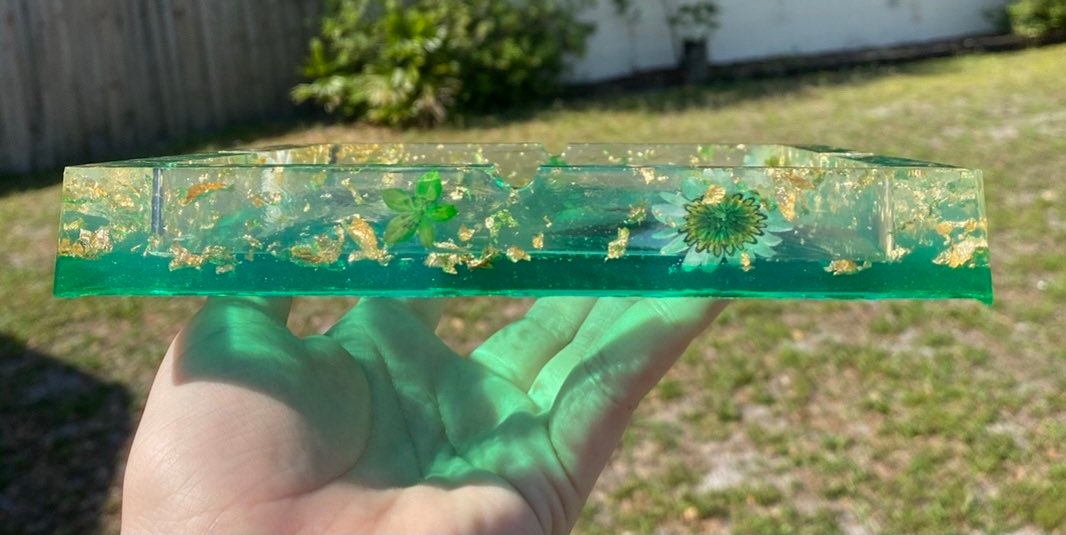 Cannabis Large Epoxy Resin Ashtray - Etsy