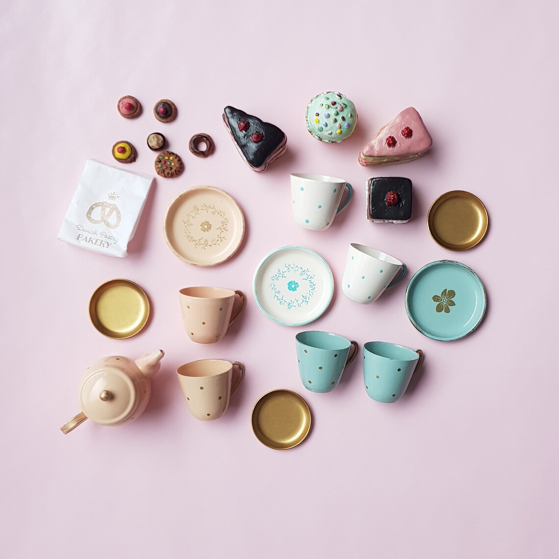 Big Colorful Metal Tea Set With Cakes, Blue Dots - for Maileg, Blythe ...