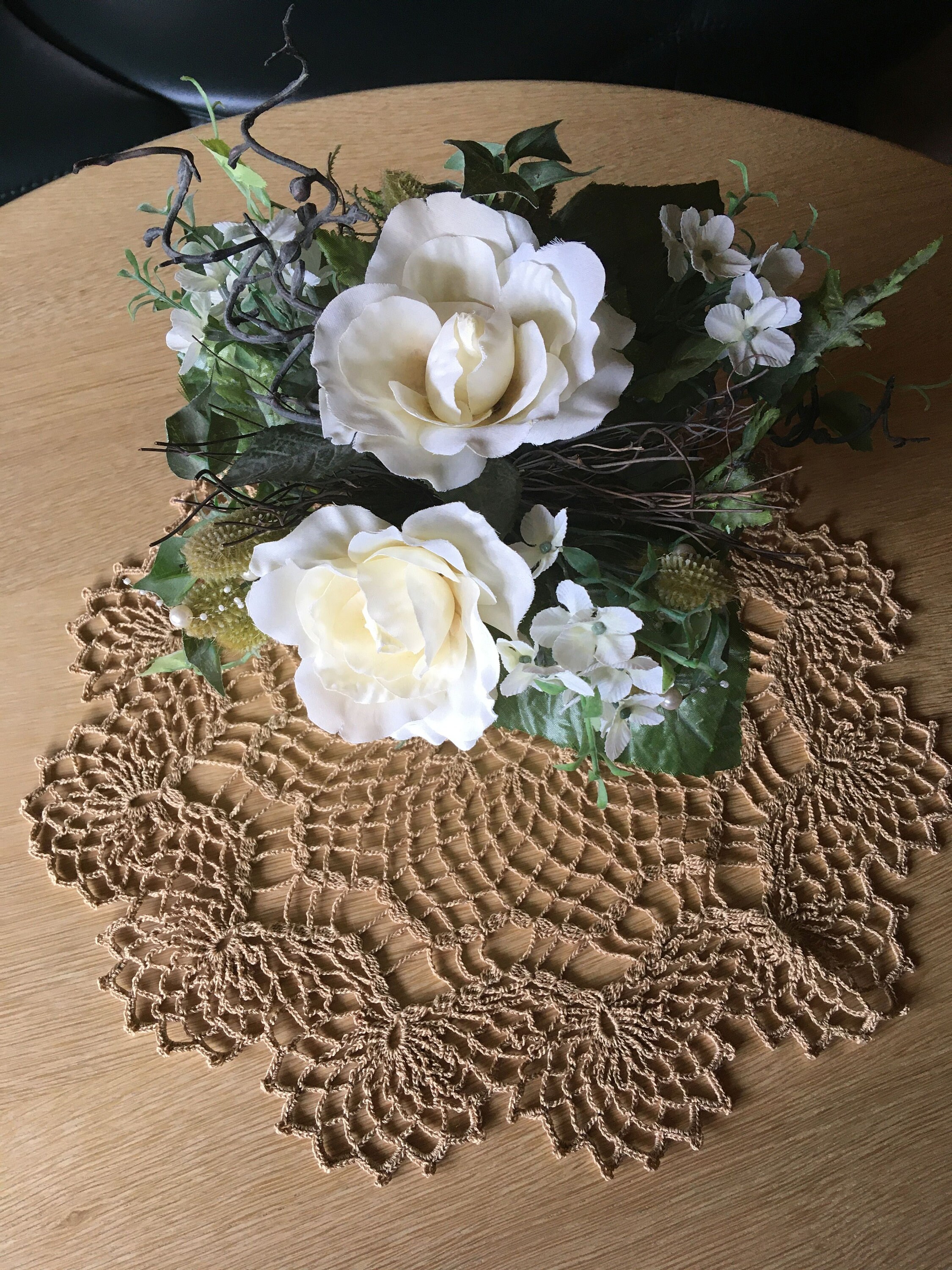 Großes filigranes Häkel-Deckchen - Etsy.de