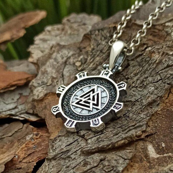 Valknut - Etsy