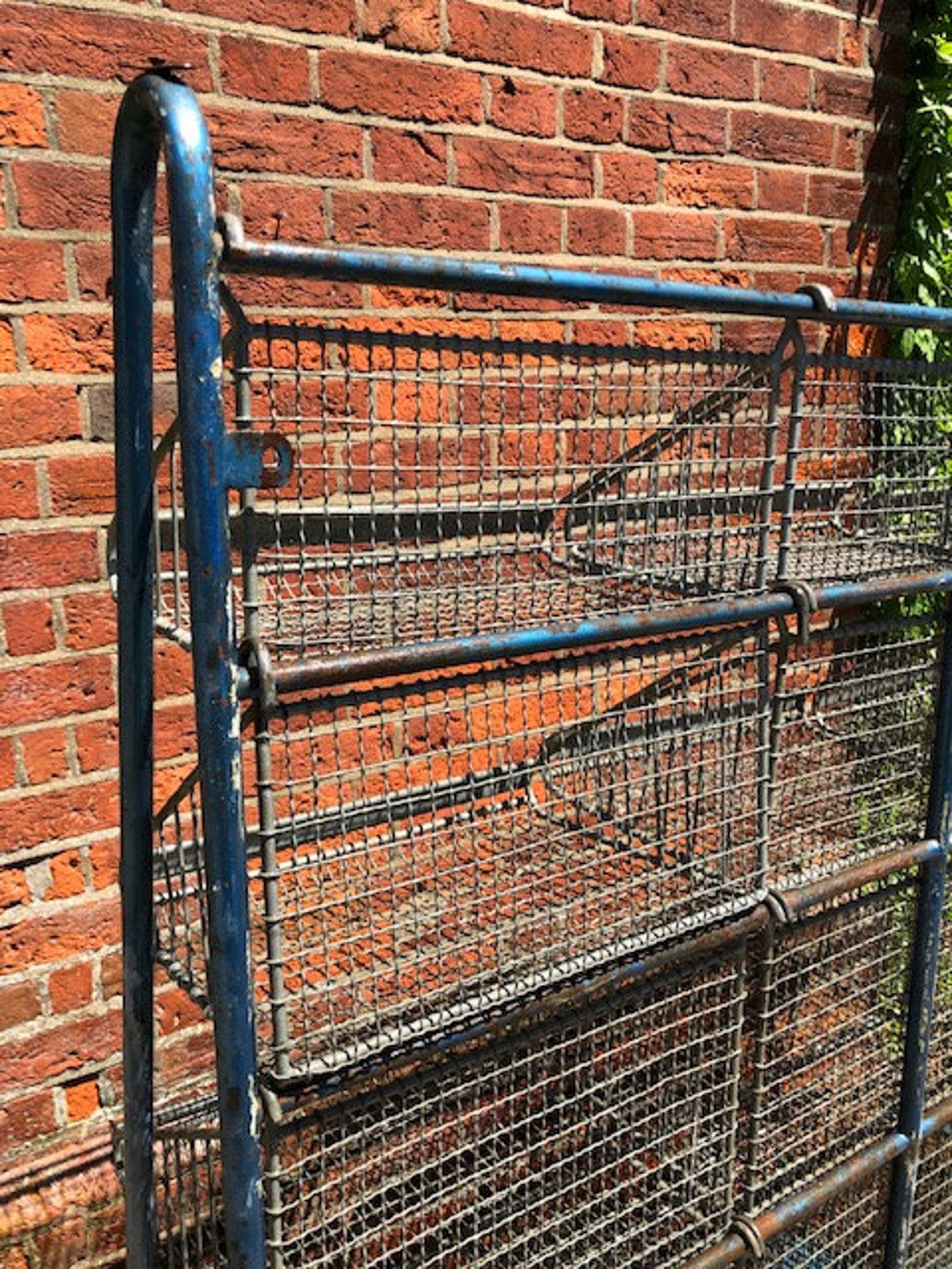 Industrial Chic Retro Vintage Wire Basket Storage Rack Unit - Etsy UK