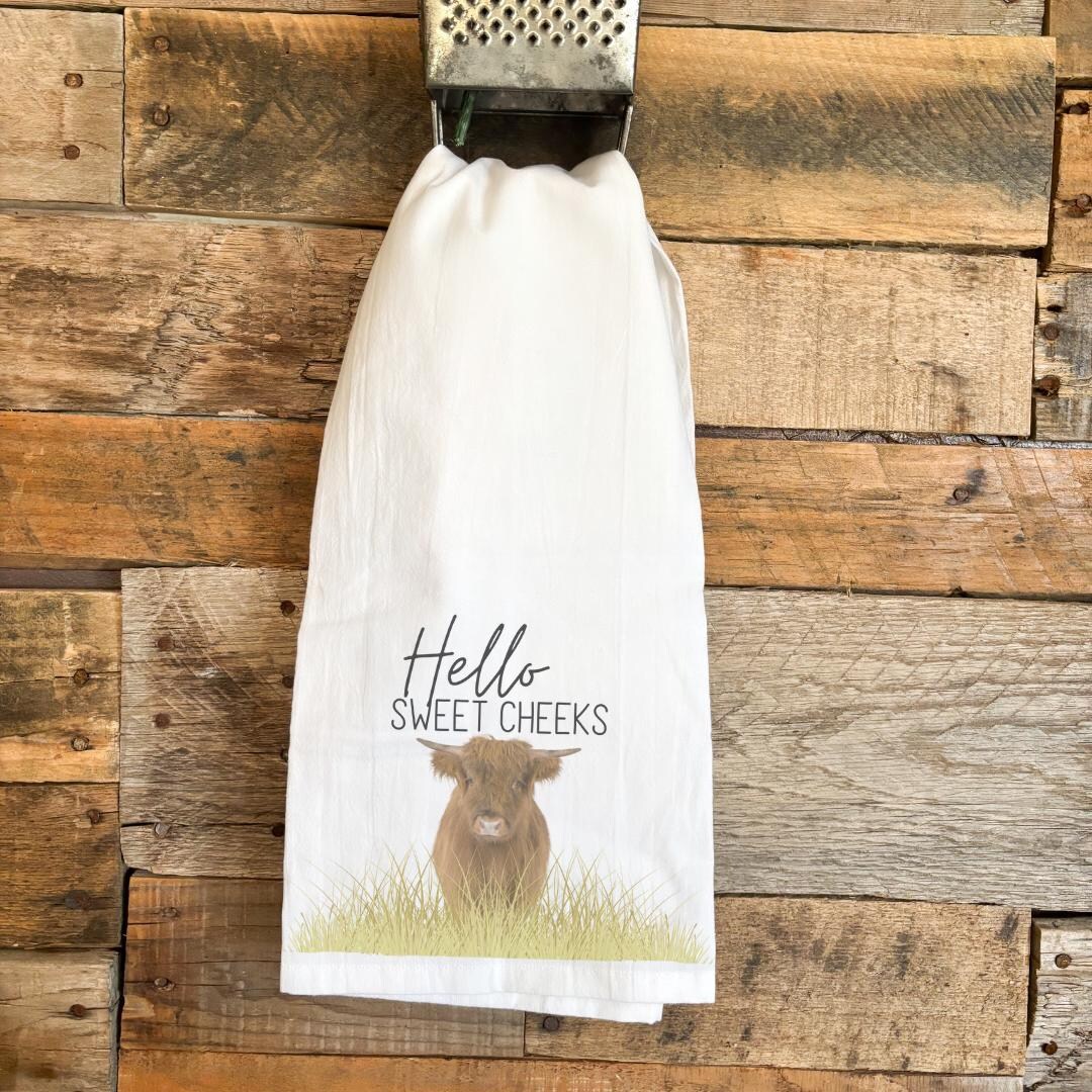 Hello Sweet Cheeks Highland Cow Tea Towel, Farmhouse Kitchen Decor - Etsy