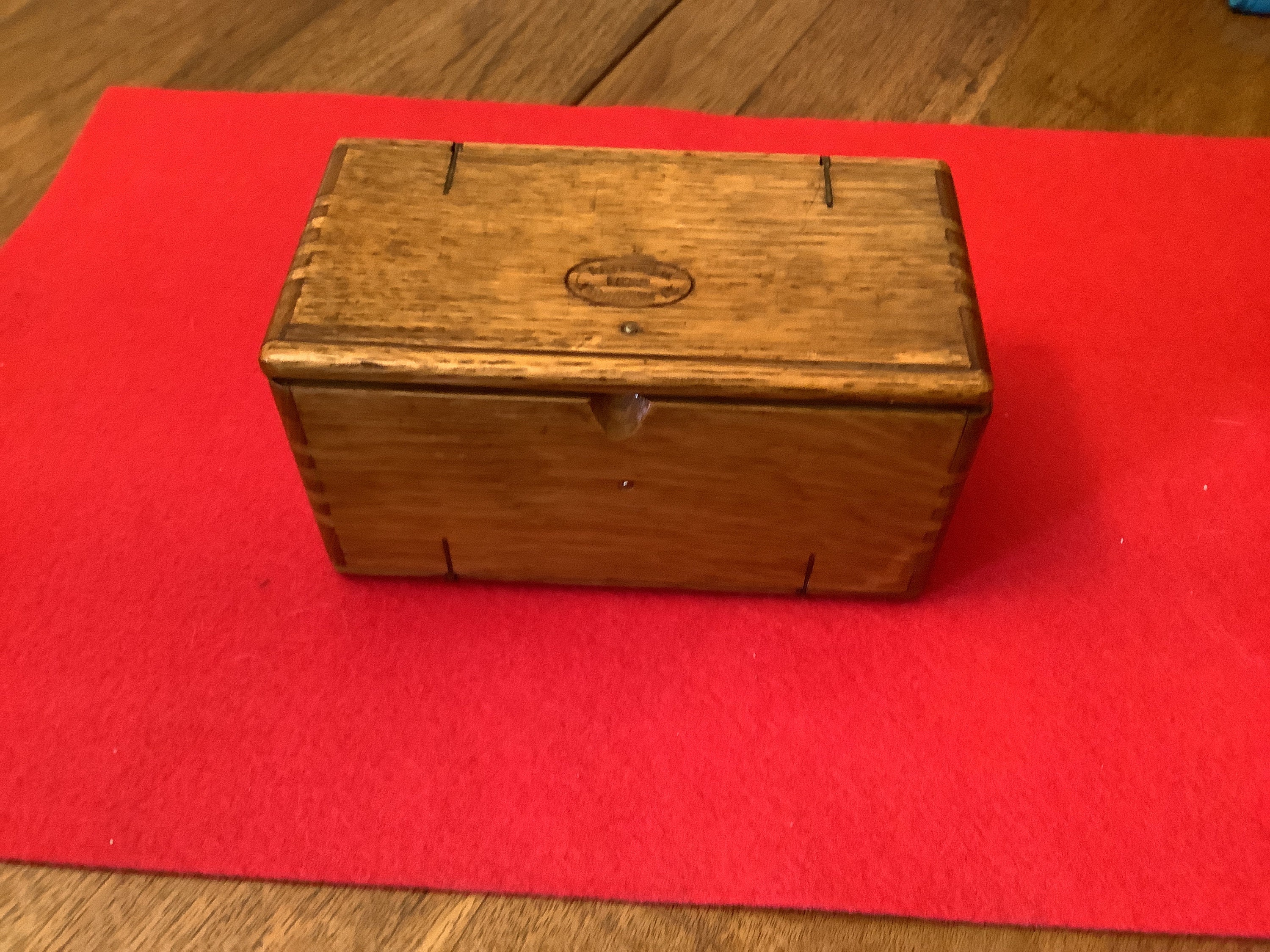 Singer Folding Puzzle Box February 19, 1889 Patent - Etsy