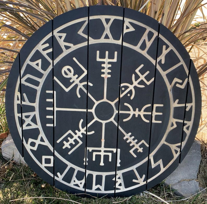 Viking Compass/vegvisir Shield - Etsy