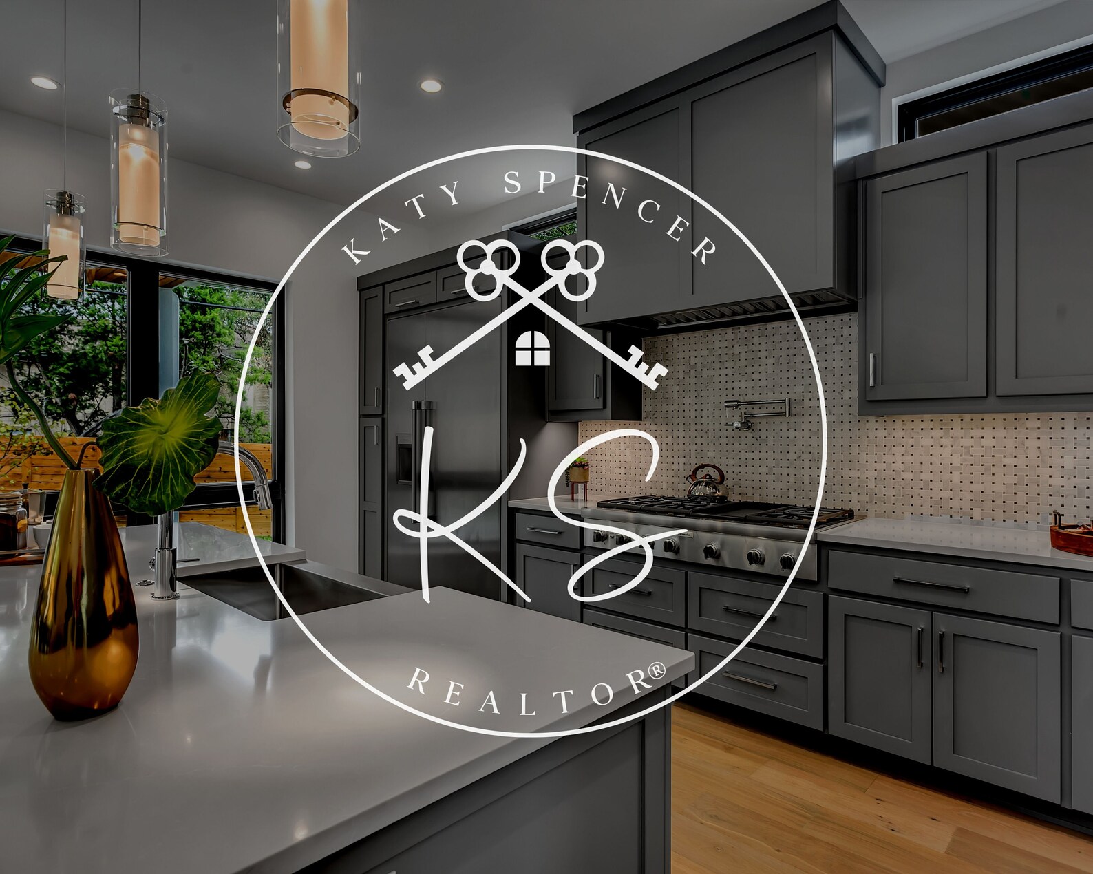 REALTOR Premade Logo - Real Estate Stamp, Submark and Watermarks ...