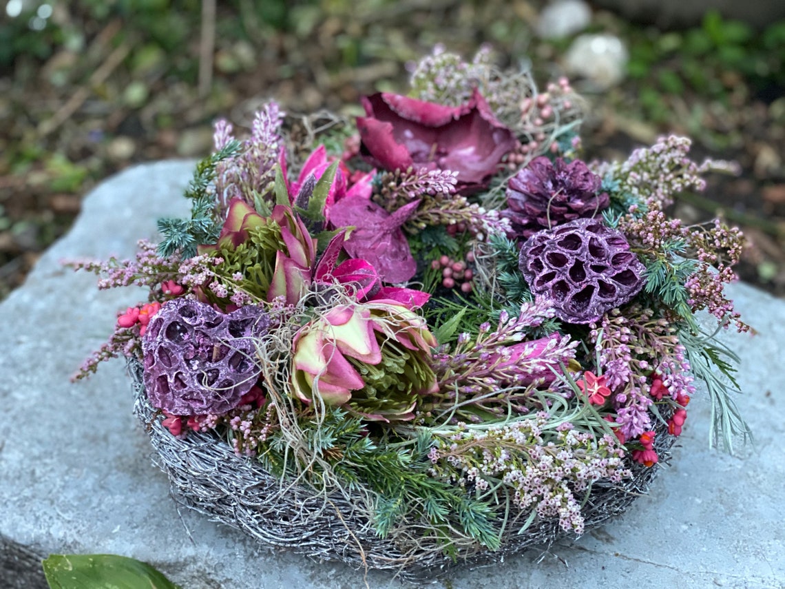 Grab Gesteck violet love Grabschmuck - Etsy.de