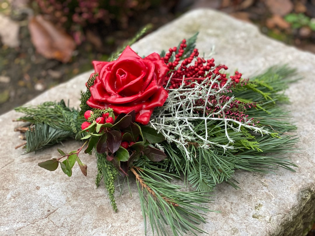 Grab Strauß „red Flower „ Grabschmuck Wachsrose Winter Frühling - Etsy.de