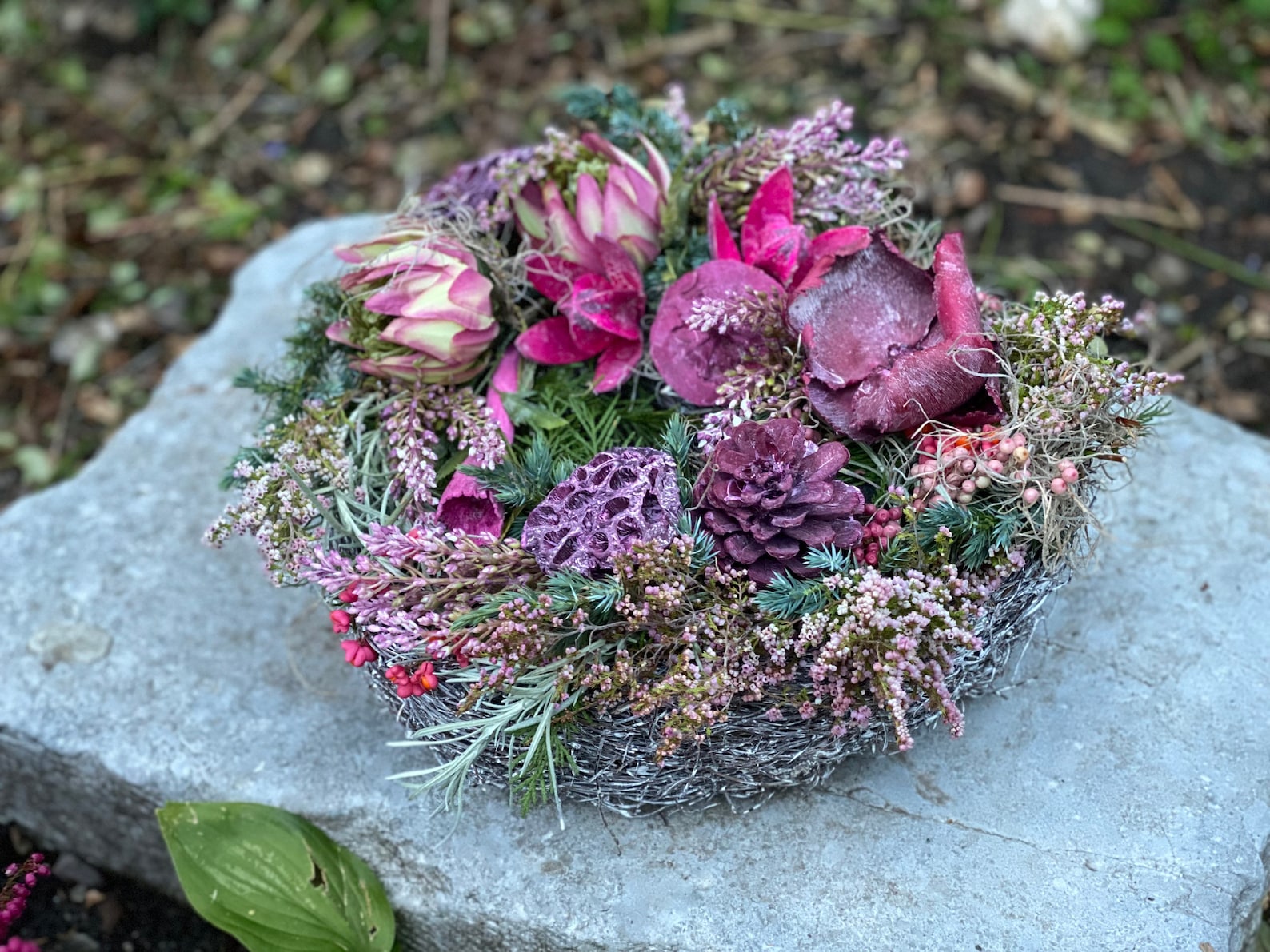 Grab Gesteck violet love Grabschmuck - Etsy.de