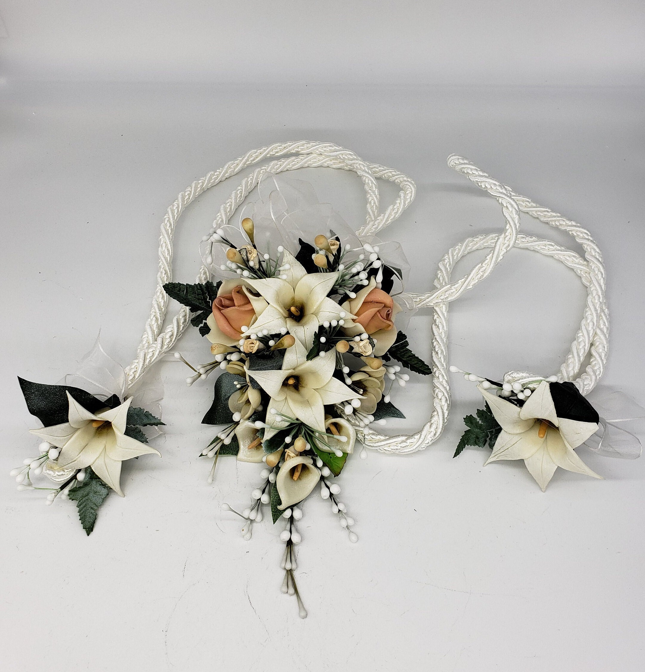 Handmade Wedding Accessories Set; Set Includes Wedding Lasso, Cascading ...