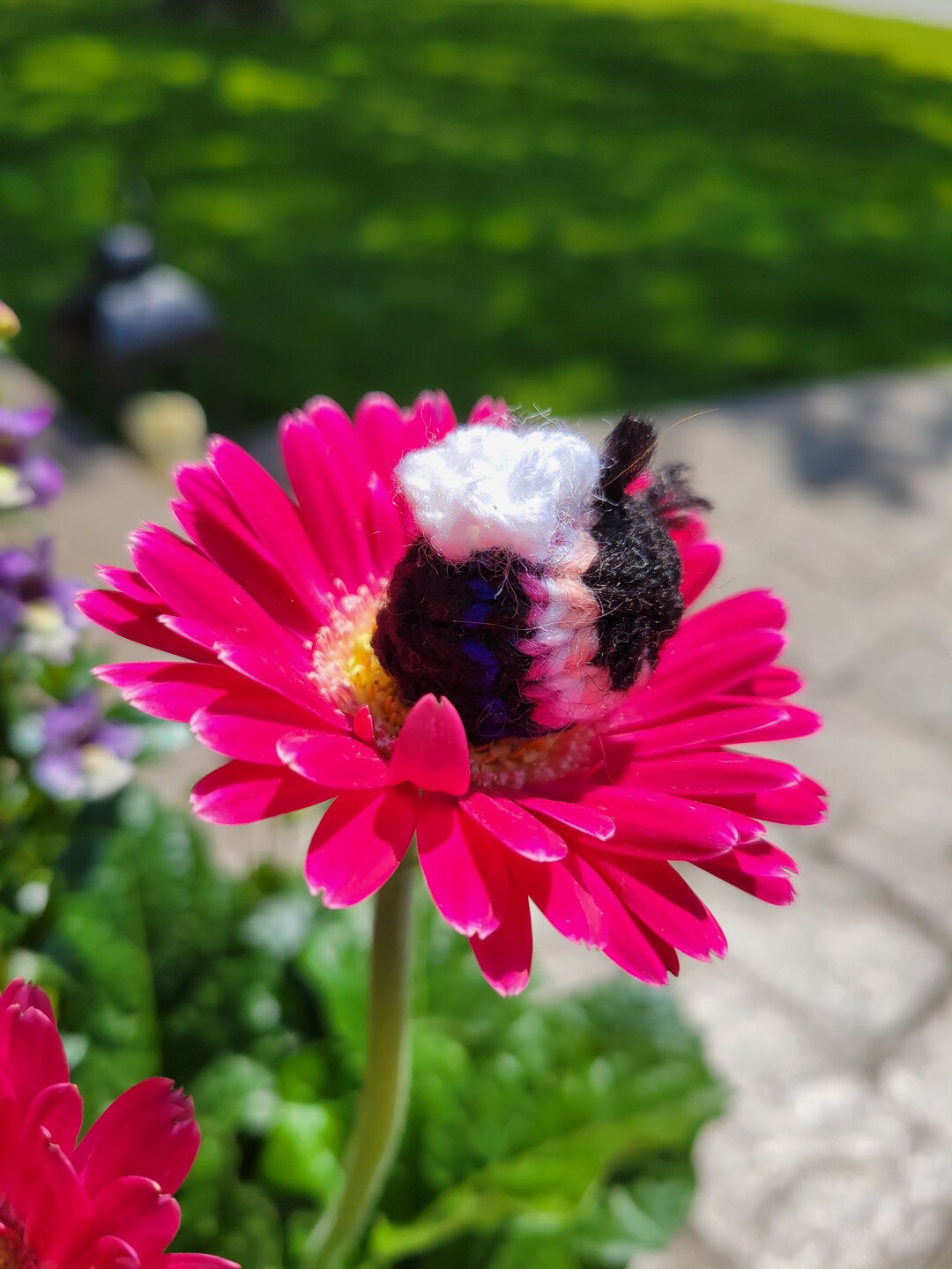 Genderfluid Pride Flag Bee Toy LGBTQ Nonbinary Transgender Pride Month ...